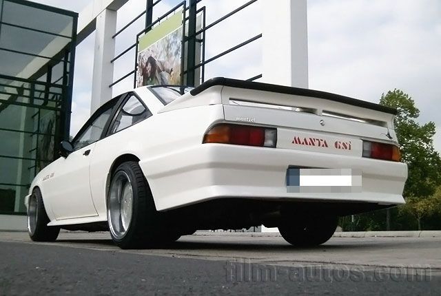 Oldtimer Opel Manta B GSI Irmscher Exclusiv von 1988 mieten - 3042 | film-autos.com